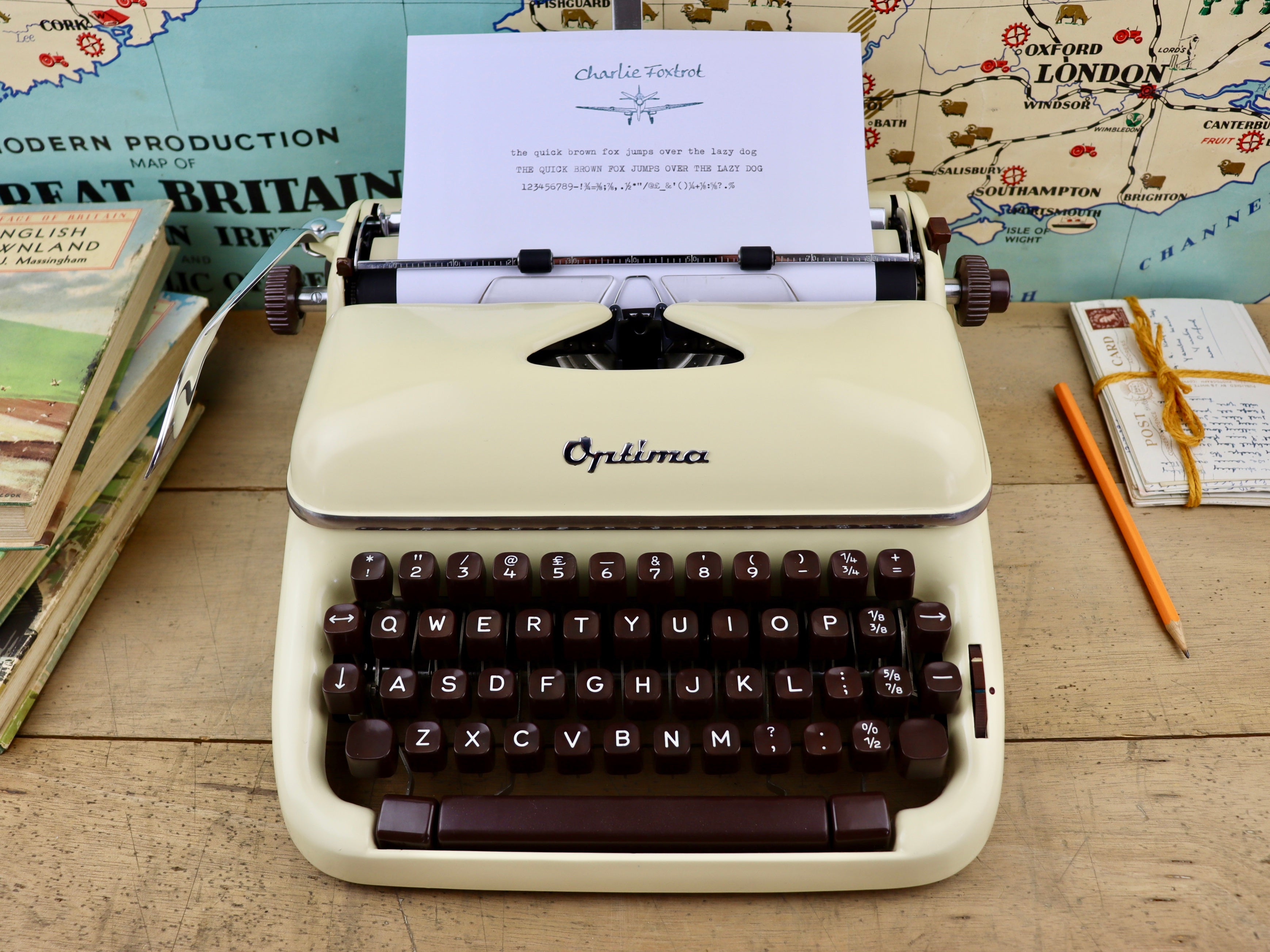 1960 Optima Elite – Charlie Foxtrot